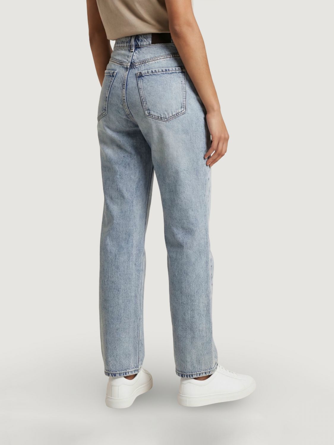 ARMANI EXCHANGE Armani Exchange Stone Washed Jeans